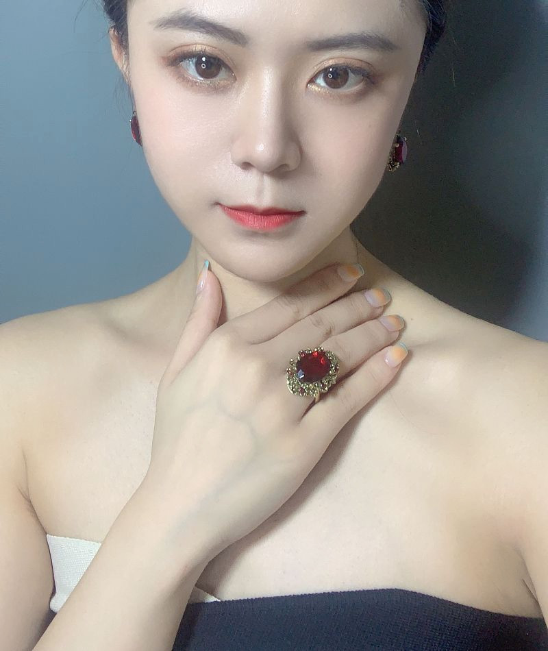 Badu.bg Дамски елегантен комплект от три части - Badu.bg