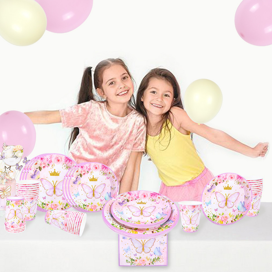 Baduglobal.ro Fundal pentru tacamuri pentru ziua de nastere fluture roz ...