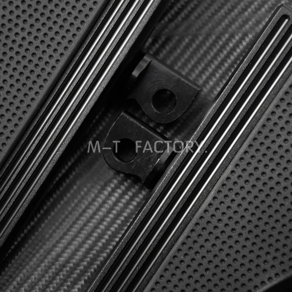 Badu.bg Мотоциклетни пътнически дефианс подови дъски, черни CNC мъжки монтирани колчета за крака ...