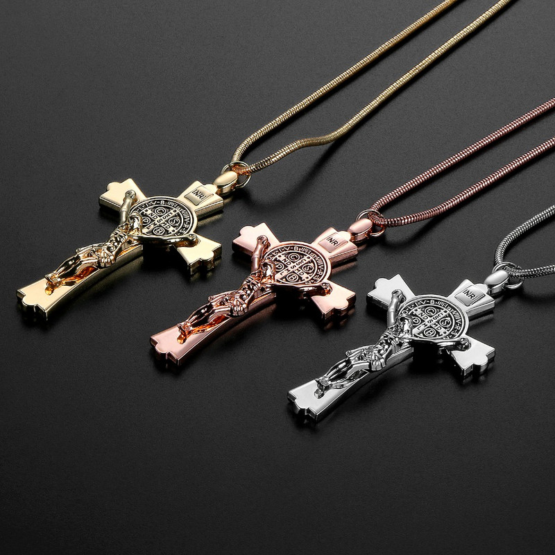 Badu Bg Висулка за кола Цинкова сплав Кръст на Исус Християнска религия Фигурка на разпятие на