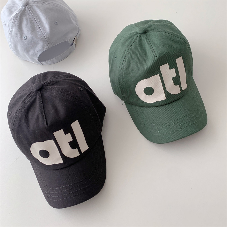 Badu Bg Детска едноцветна шапка с остри ежедневни щампи с щампи на букви Бебе момче Готини