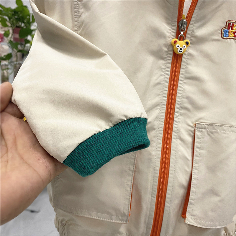 Badu Bg Детски пролетни и есенни нови дрехи за момчета Сладко анимационно мече Триизмерна джобна