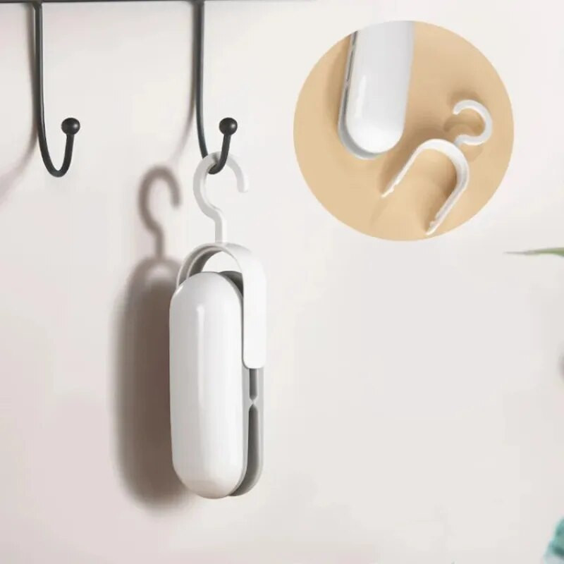 Кухненска мини машина за запечатване на торби Вакуумен уред за запечатване на храни 2 в 1